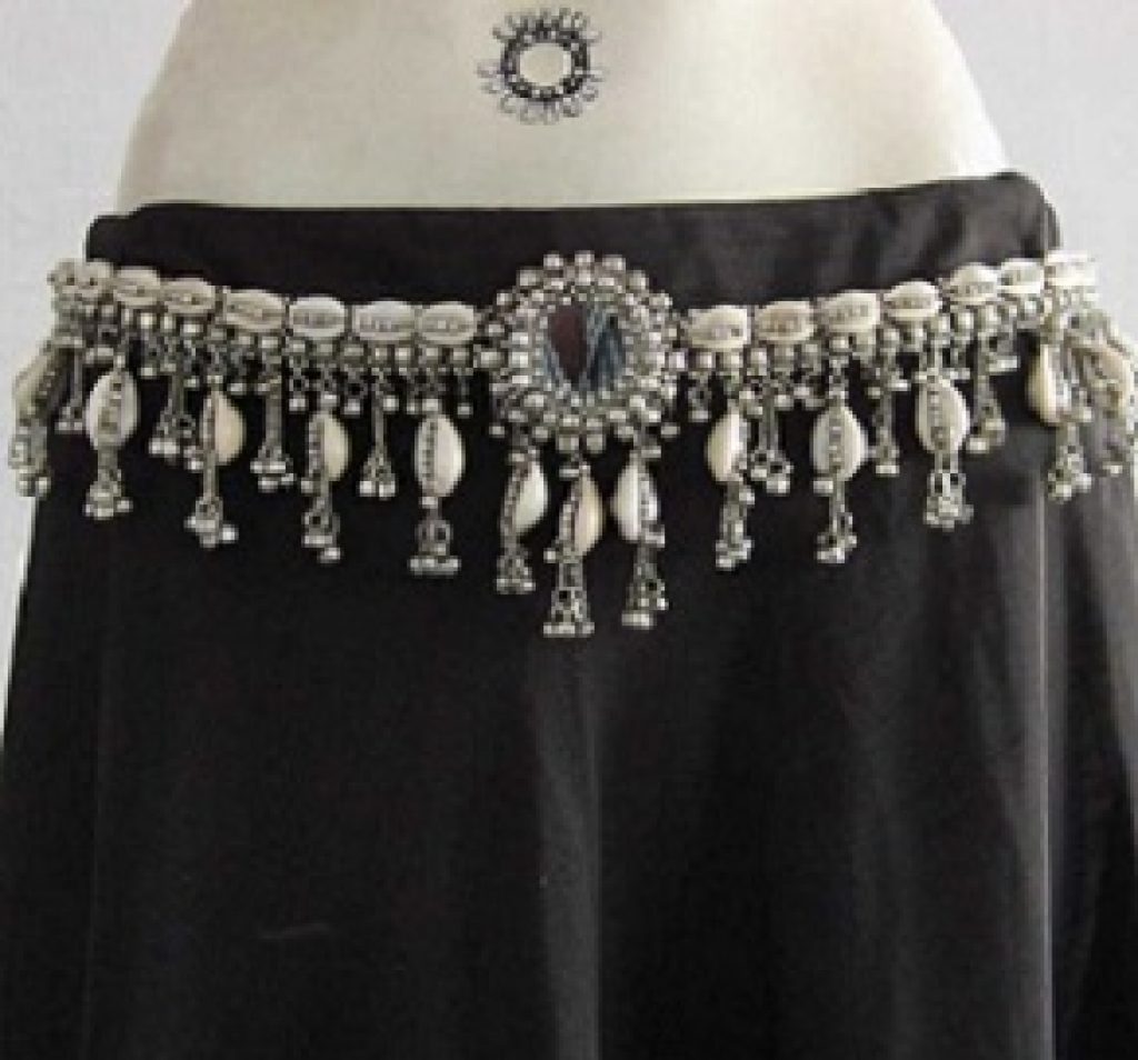 50+ Bridal Silver Kamarband Designs 2024 | चांदी के कमरबंद की डिजाइन ...