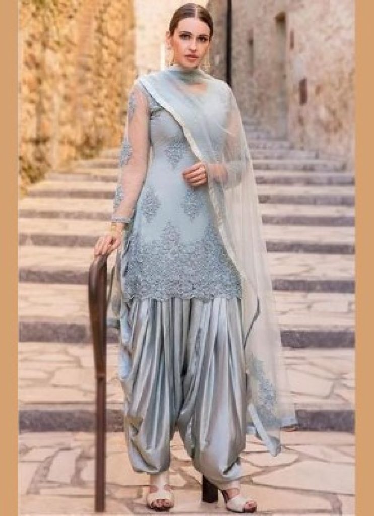 40+ न्यू पटियाला सूट डिजाइन फोटो 2024 | Patiala Suit Design For Girl ...
