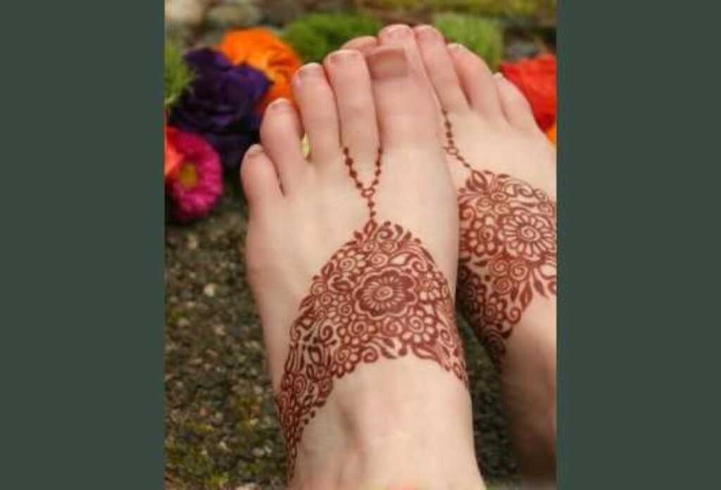 50+ पैरों की मेहंदी डिज़ाइन फोटो | New Pairon Ki Mehandi Ki Design ...