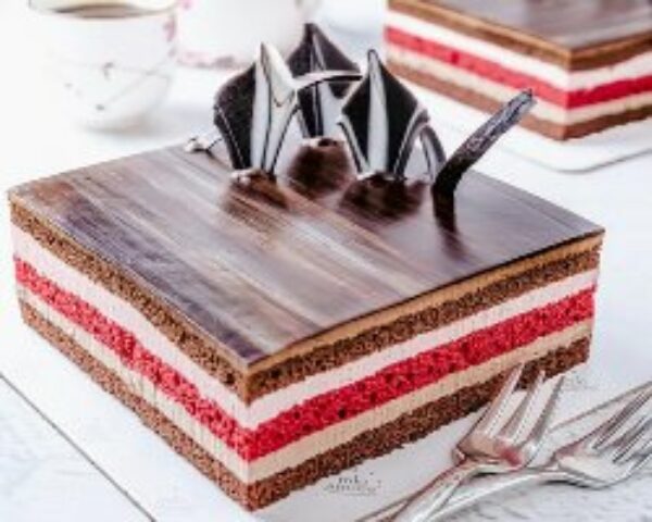 Mio Amore Cake Price List 2024 | Birthday Cake With Photo - SabSastaa